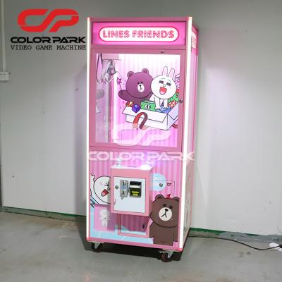 China Coin Operated Crane Claw Arcade Game Machine 80x90x205cm with CE Certificate for sale