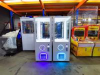 China Colorful Park Coin Operated Capsule Vending Machine 70x125x213cm CE Certified for sale
