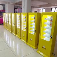 China CE Certificate Coin Operated Cosmetics Vending Machine for High Traffic Areas for sale