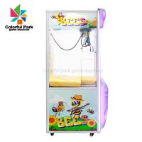 China CE Certified Coin Operated Claw Crane Machine 81cm Gift Vending Machine for Arcade Game for sale