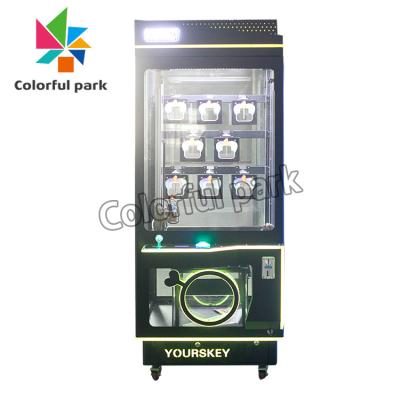 China Efficiently Meet Customer Demands with the Push Coin Golden Key Master Vending Machine for sale