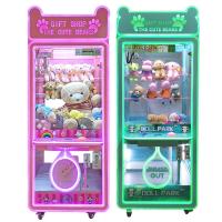 China Colorful Park Wooden House Toy Crane Game Machine 81cm for Amusement Center for sale