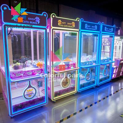 China Customized Toy Crane Claw Machine 80x90x205cm Arcade Game with CE Certification for sale