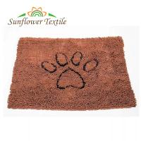 China Customized Non-Slip Chenille Dog Mat 1860GSM Super Absorbent Machine Washable Pet Bed for sale