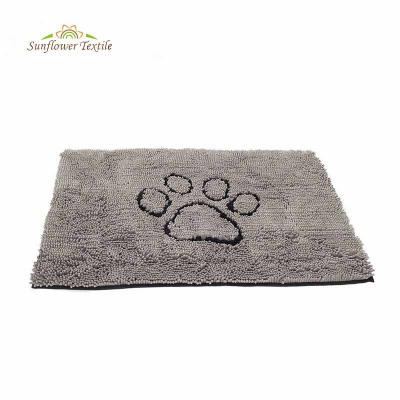 China Microfiber Chenille Pet Placemat for Sloppy Dogs 60x40cm Non-Slip TPR Backing for sale