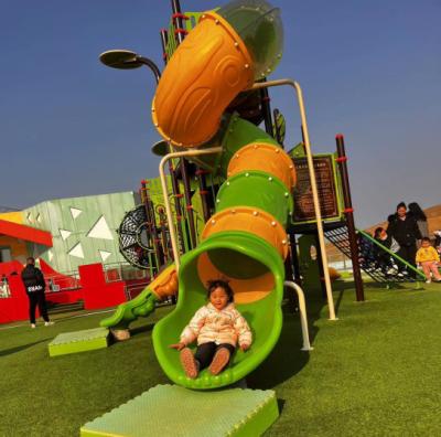 China Custom Rotational Molds for Outdoor Plastic Slides - 3.5m Diameter LLDPE Manufacturing with 1.5 Ton Capacity for sale