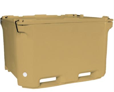 China Rectangular Top Opening Rota Moulding Tanks - 10L Insulated Fish Container with Custom Sizes | PE Plastic Construction for sale