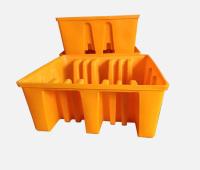 China Rotomolded Spill Containment Pallet 110 Gallon LLDPE Chemical Storage Platform for sale