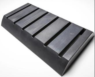 China Customized Large-Sized Rotomolding Molding Mold Products For Placing Bicycles On A Plastic Surface For The Venue for sale