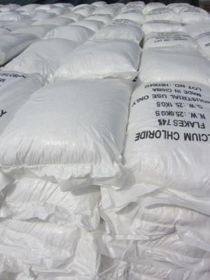 China calcium chloride flake 74%min for sale