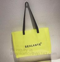 China Semi-clear Tote Bags Stripe PVC Shoulder Bag with Pouch, PVC PU Trendy Handbag Shoulder Bag Beach Bag, PVC shoulder bag for sale