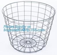 China decorative laundry metal wire material storage basket, Vintage Metal Chicken Wire Removable Fabric Hanging Storage Baske for sale
