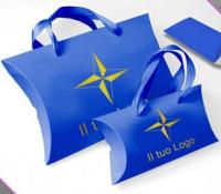 China Premium Quality Hot-Stamp Luxury Shopping Carrier Packaging Gift Paper Bag Gold,cosmetic carrier luxury brand paper gift for sale