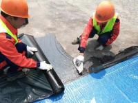 China Cross Layer Film Adhered Waterproof Membrane 1.5mm 20m Roll for Building Roof and Railway Tunnel for sale