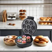 China Customized Logo Acceptable Dual Waffle Maker for Quick Cleaning and Non-Stick Cooking for sale