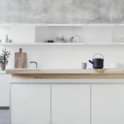 China Customized Size White High Gloss Kitchen Cabinet Modern Style Kitchen Cabinet Exquisite for sale