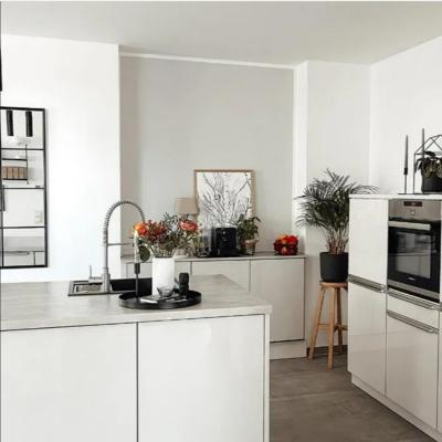 China Easy Maintenance Kitchen Island Storage Cabinet Kitchen Island Unit Easy Cleaning for sale