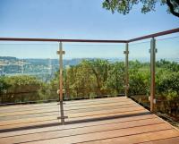 China Modern Stainless Steel And Glass Balcony Railings High Secure And Sturdy for sale