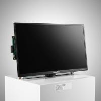 China 17.3 Inch Widescreen LCD Monitor with 300cd/m2 Brightness and 30 Pin Connector for High Resolution Display for sale