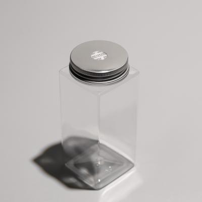 China 500ml Transparent PET Plastic Beverage Bottle with Recyclable Screw Cap Food Grade for sale