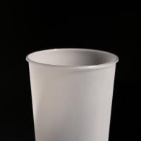 China 700ml Round Plastic PP Cup With Flat Lid For Cold Beverage Or Coffee for sale