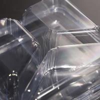 China Clear PET 3-Compartment Food Container 170x170x55mm for Meal Prep and Takeaway for sale