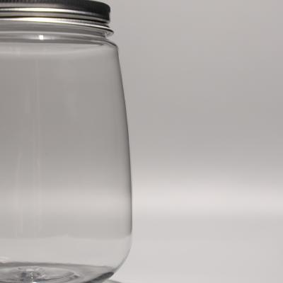 China Recyclable BPA Free PET Plastic Bottles 250ml to 2L with Screw On Lid for Beverages for sale