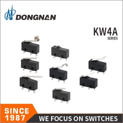 China Kw4a-Z2sf150 Home Appliance Medical Equipments Traffic Tools Office Equipments Micro Switch for sale