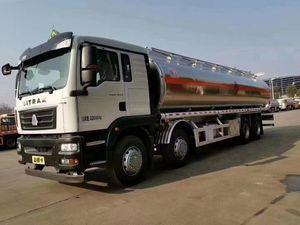 China Sinotruk HOWO 20 Cbm Heavy Duty Fuel Delivery Truck for sale