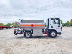 China Dongfeng Light Trucks 4X2 3000 Liters Refuelling Tank Truck/ Oil Tanker Truck for sale