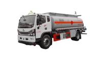 China Dongfeng 4X2 8m3 Diesel Fuel Tanker Truck for Sale for sale