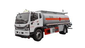 China Dongfeng 4X2 8m3 Diesel Fuel Tanker Truck for Sale for sale