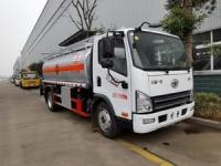China FAW 4X2 Refuelling Tank Truck with 8000 Liters Capacity for sale