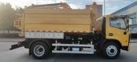 China Dongfeng 4X2 Vacuum Suction Truck for Efficient Sewer Cleaning for sale