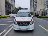China Custom Ambulance Vehicle for Efficient Patient Isolation Care for sale
