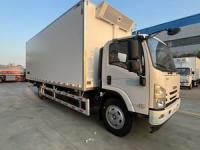 China Heavy-Duty 20t Isuzu Refrigerated Truck for Safe Transport for sale