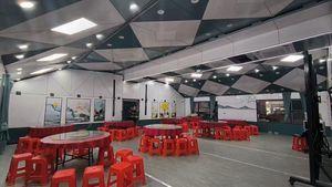China Large Open Air Outdoor Wedding Banquet Restaurant Truck for sale