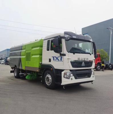 China Sinotruk 4X2 Heavy-Duty Road Sweeper for Urban Cleanup for sale