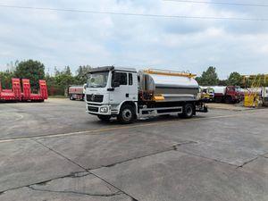 China Shacman10t Asphalt Spraying Pavement Construction , Asphalt Like Flower Truck for sale