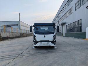 China Manufacturer Direct Sales of High-End Sprinkler Truck in China Pure Electric New Energy Water Tank Truck Transport Vehicles Sprinkler Truck for sale