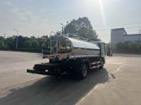 China Versatile Isuzu 4X2 Sprinkler Truck with Water Tank for sale