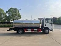 China Isuzu 4X2 Water Truck 5000L-20000L Capacity Customized According to Demand for sale