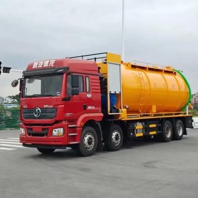 China Heavy 8X4 Drive Sewage Suction Truck 30 Cubic Meter Sewage Suction Truck Price for sale
