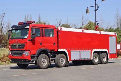 China 25 ton Water Foam Tank Fire Truck for Enhanced Fire Suppression and Safety Operations for sale