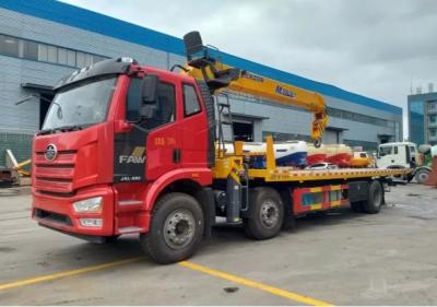China FAW 10 Tons Heavy-Duty Tow Truck with Crane For Vehicle Recovery Operations for sale