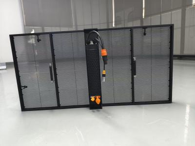 China RGB 1000*1000mm Transparent Grille Screens P2.6 Exhibition Hall Glass Outdoor Building Window Led Display Screen for sale