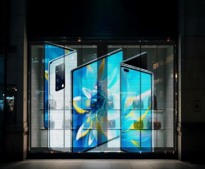 China Advertising Indoor P3.9/7.8 LED Grille Mesh Display Full Color Digital Energy Saving for Signage LED Billboard for sale