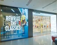 China Hot Product Flexible P6.25 Transparent Holographic LED Film Advertising LED Display Glass Adhesive Led Screen for Glass Window for sale