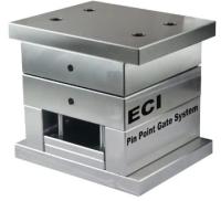 China Plastic Injection Mold Base Cavity LKM NAK80 High Temperature Resistant for sale