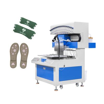 China Automatic 18 Colors Silicone Dispensing Machine 0.01mm XYZ Accuracy for PVC Keychain Making for sale